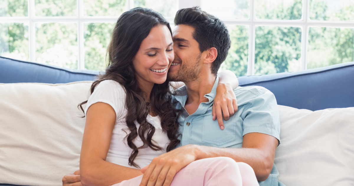 9 signs a man will always be faithful to you, according to psychology