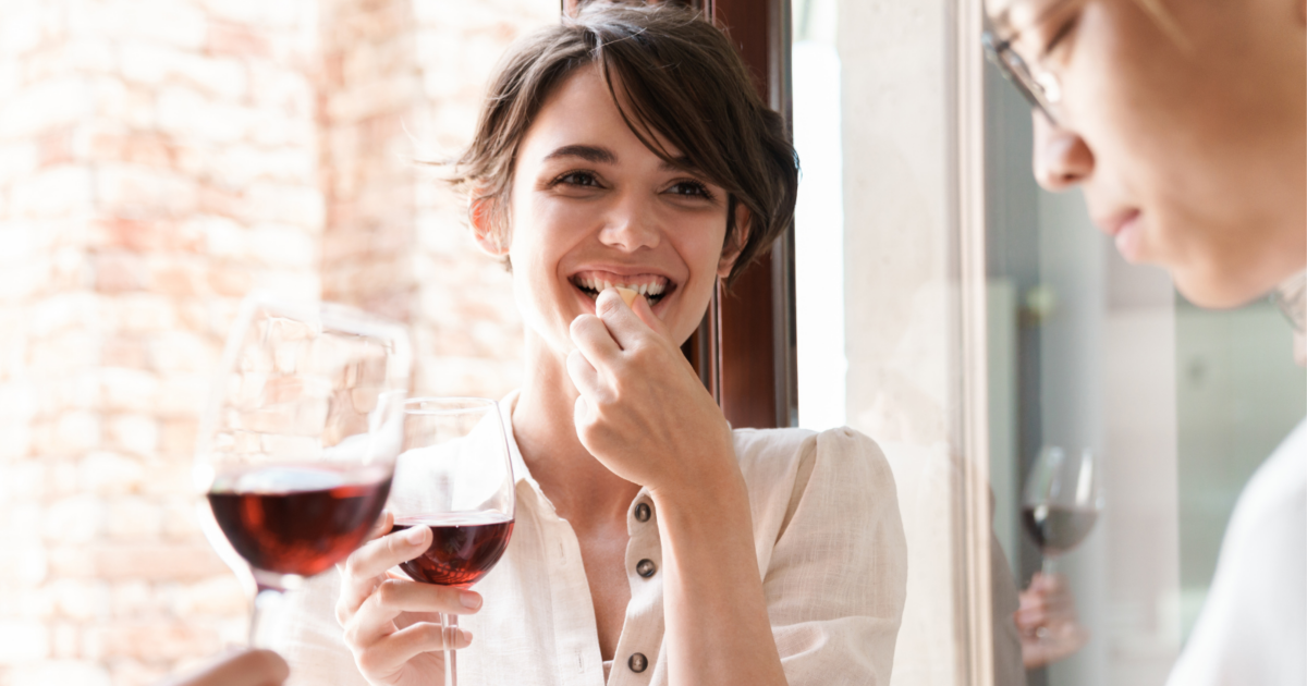 7 signs you have a charming personality that draws people in