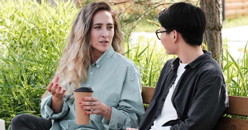 If you find meeting new people awkward, try these 9 conversational tricks