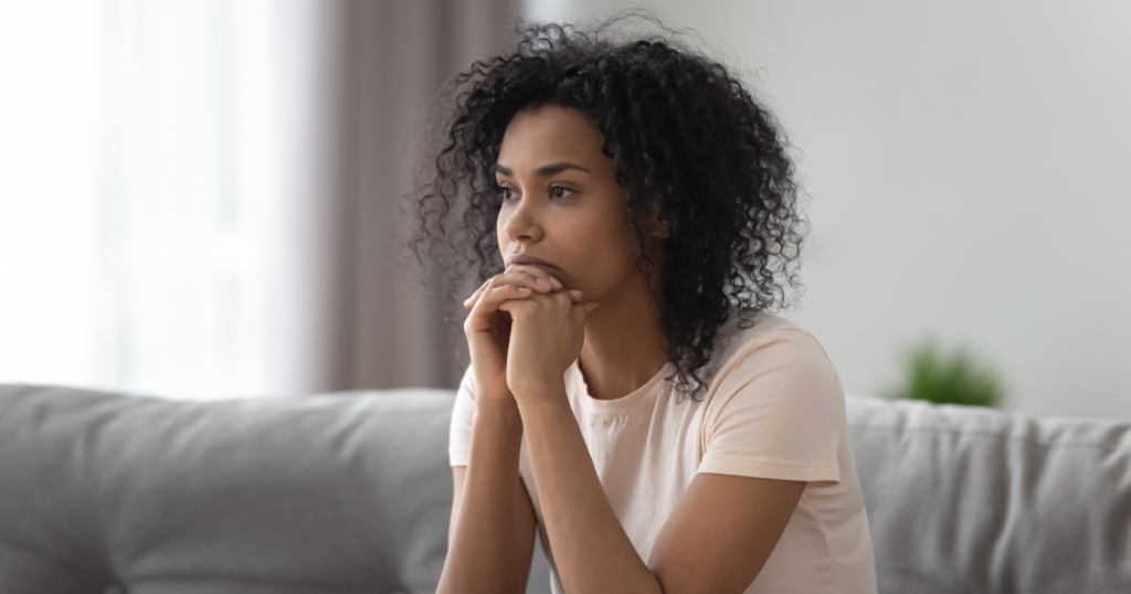 People who struggle to open up to others tend to have these 10 core fears