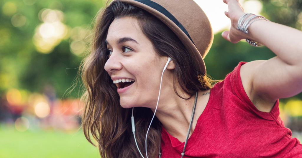 Women who are genuinely happy in life usually share these 11 unique traits