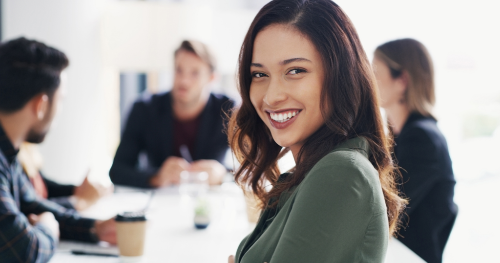 10 signs you’re a naturally charismatic person, according to psychology