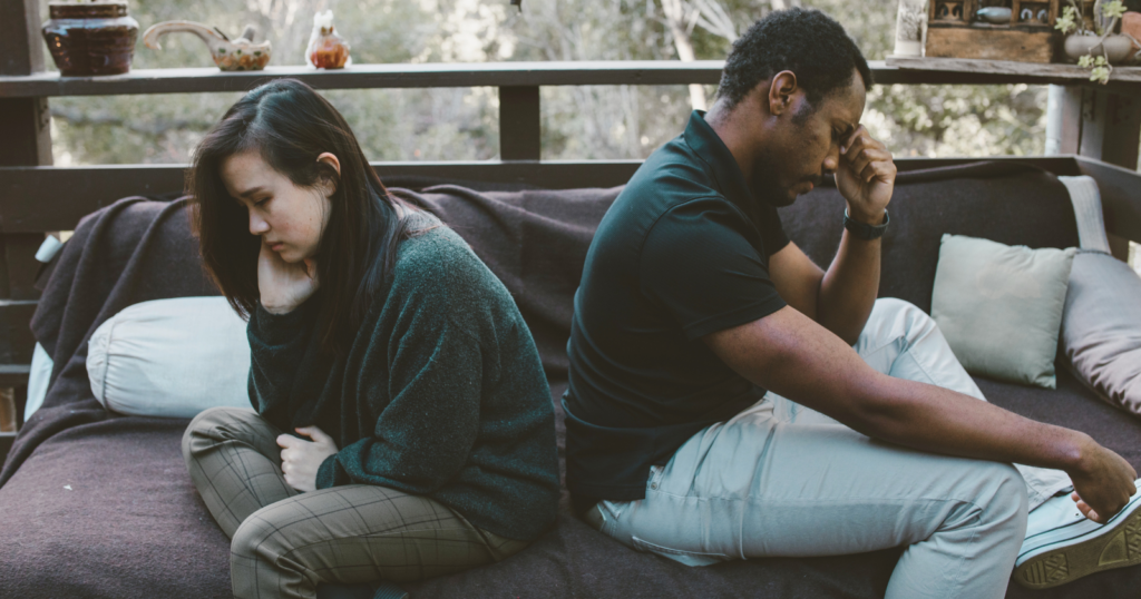 8 signs you’ve lost connection with someone in your life (and it’s time ...