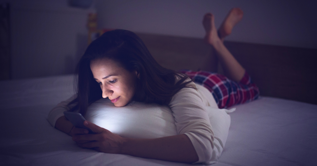 7 texting phrases introverts use when they really don’t want to talk on ...