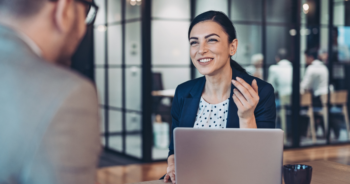 If a woman uses these 7 phrases in a conversation, she’s a highly effective communicator