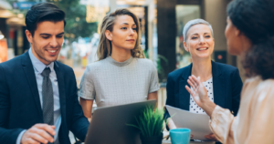 8 behaviors that immediately make people like you when you first meet them