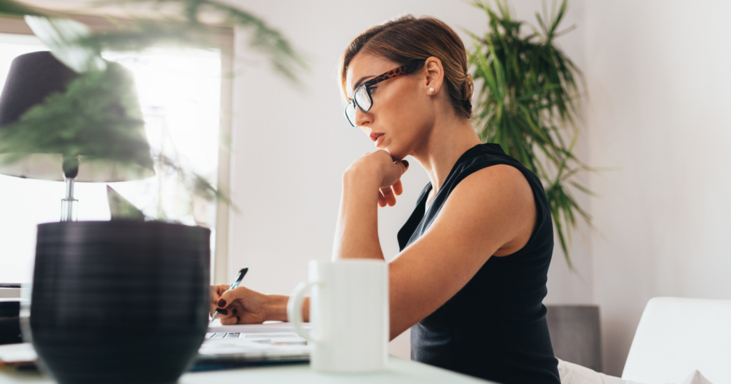 8 signs you’re a complex thinker whose mind works differently ...