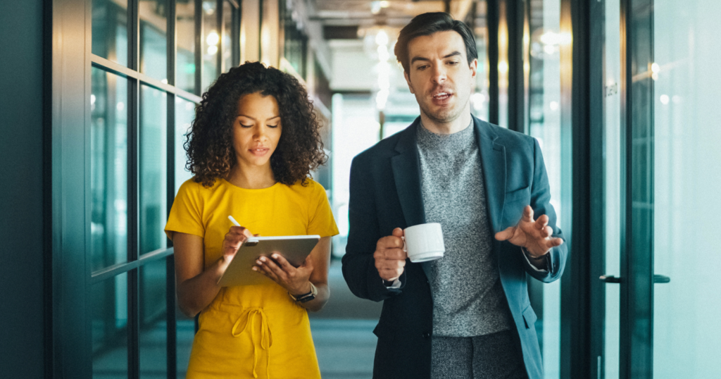 9 topics incredibly smart people will never bring up in a conversation