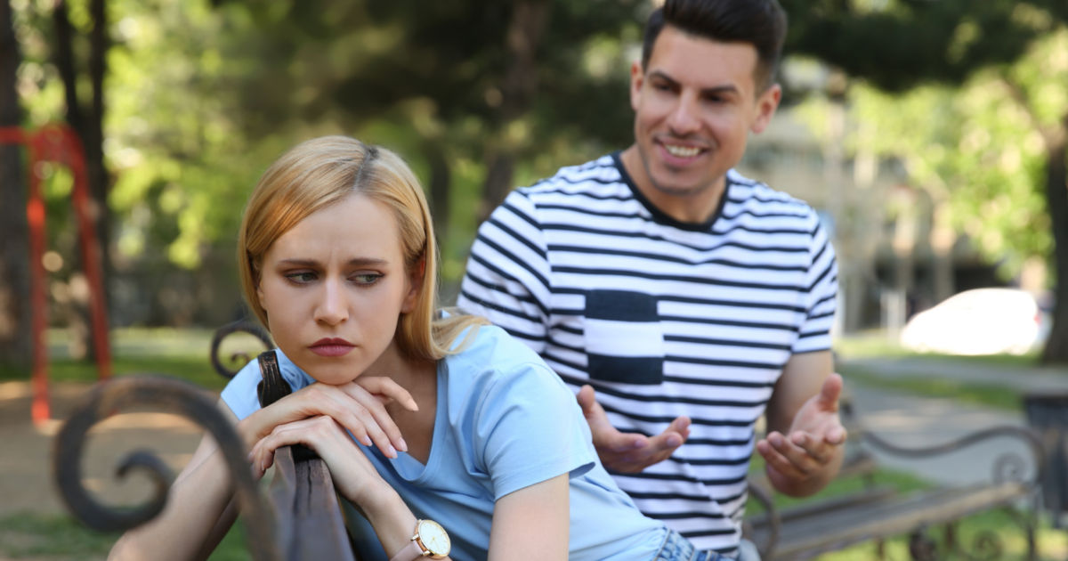 10 subtle signs a woman is secretly distancing herself from you