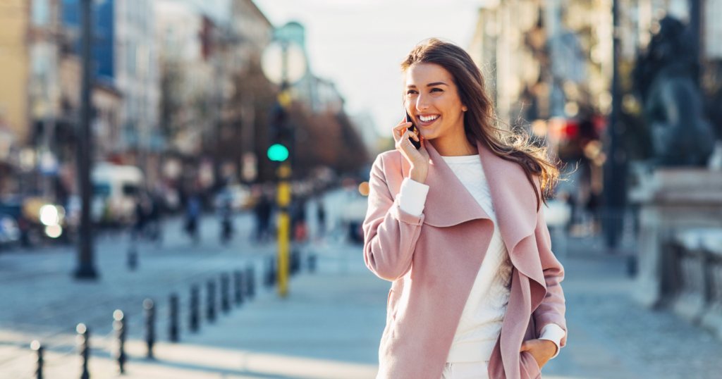 8 ways to increase your attractiveness (without changing your appearance)