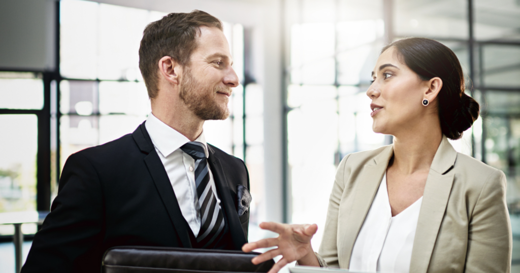 8 behaviors that immediately make people feel at ease with you when you ...