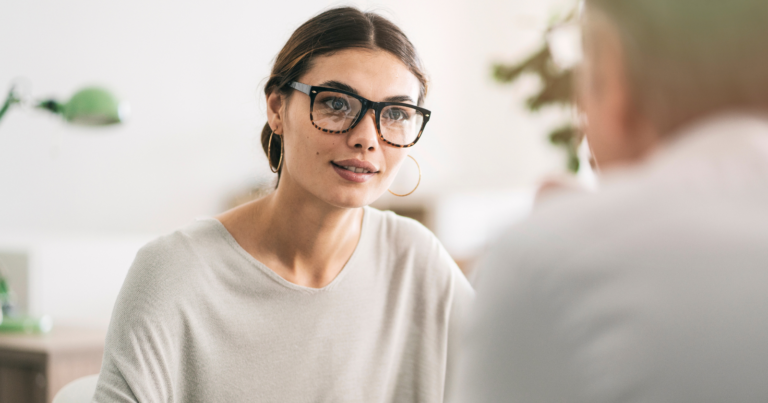 8 Traits Of An Extroverted Introvert Ambivert