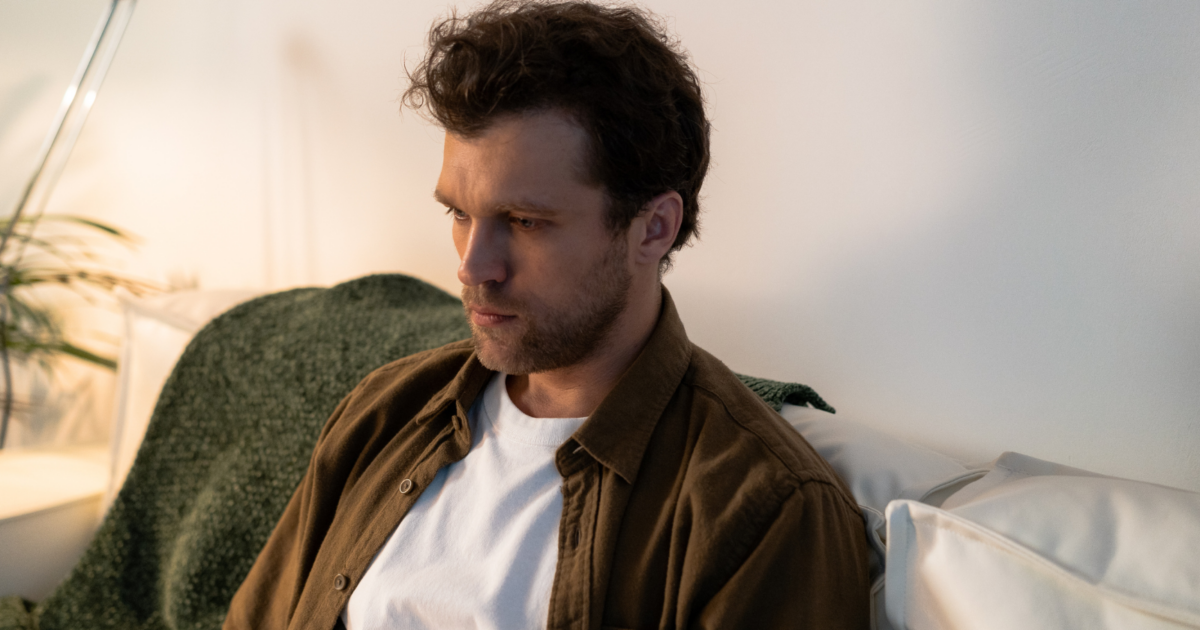 A difficult and complicated person will display these 8 subtle behaviors