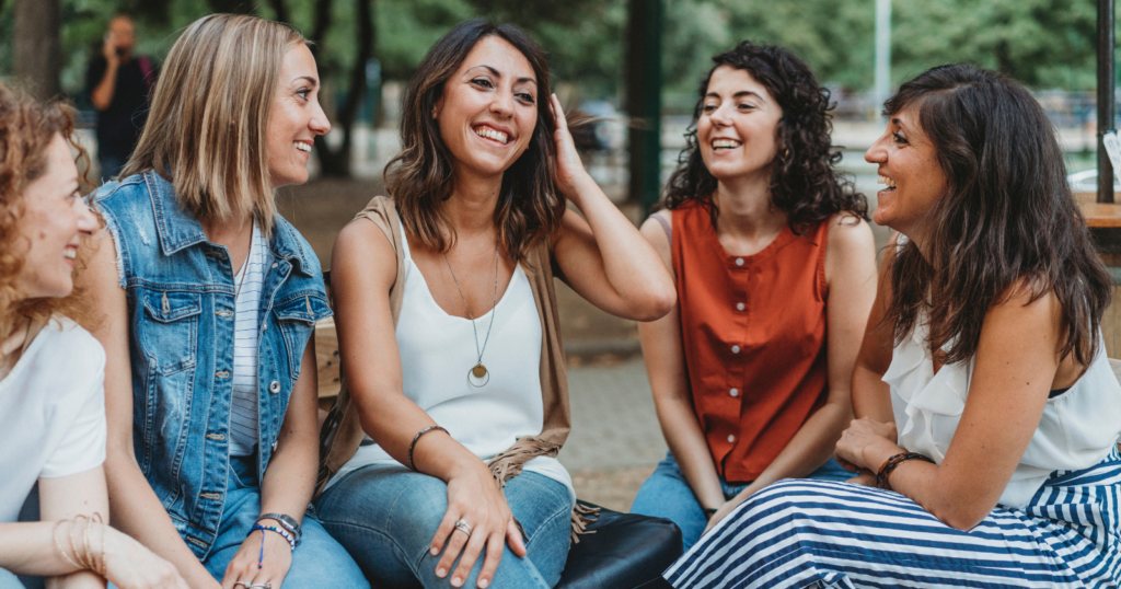 If you struggle to form close friendships, say goodbye to these 8 behaviors