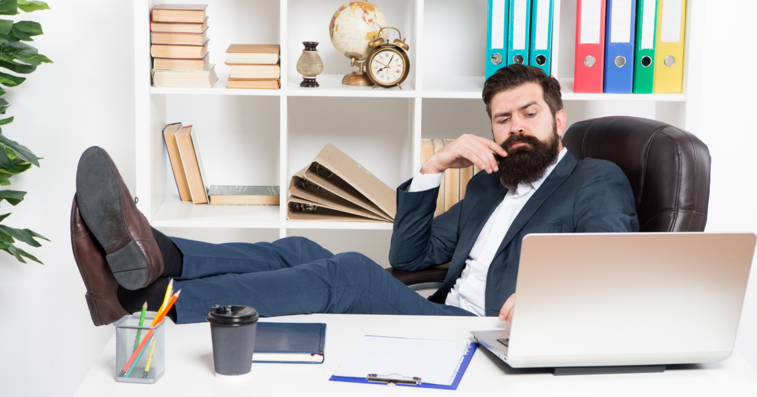 9 habits of extremely lazy people who still manage to be successful