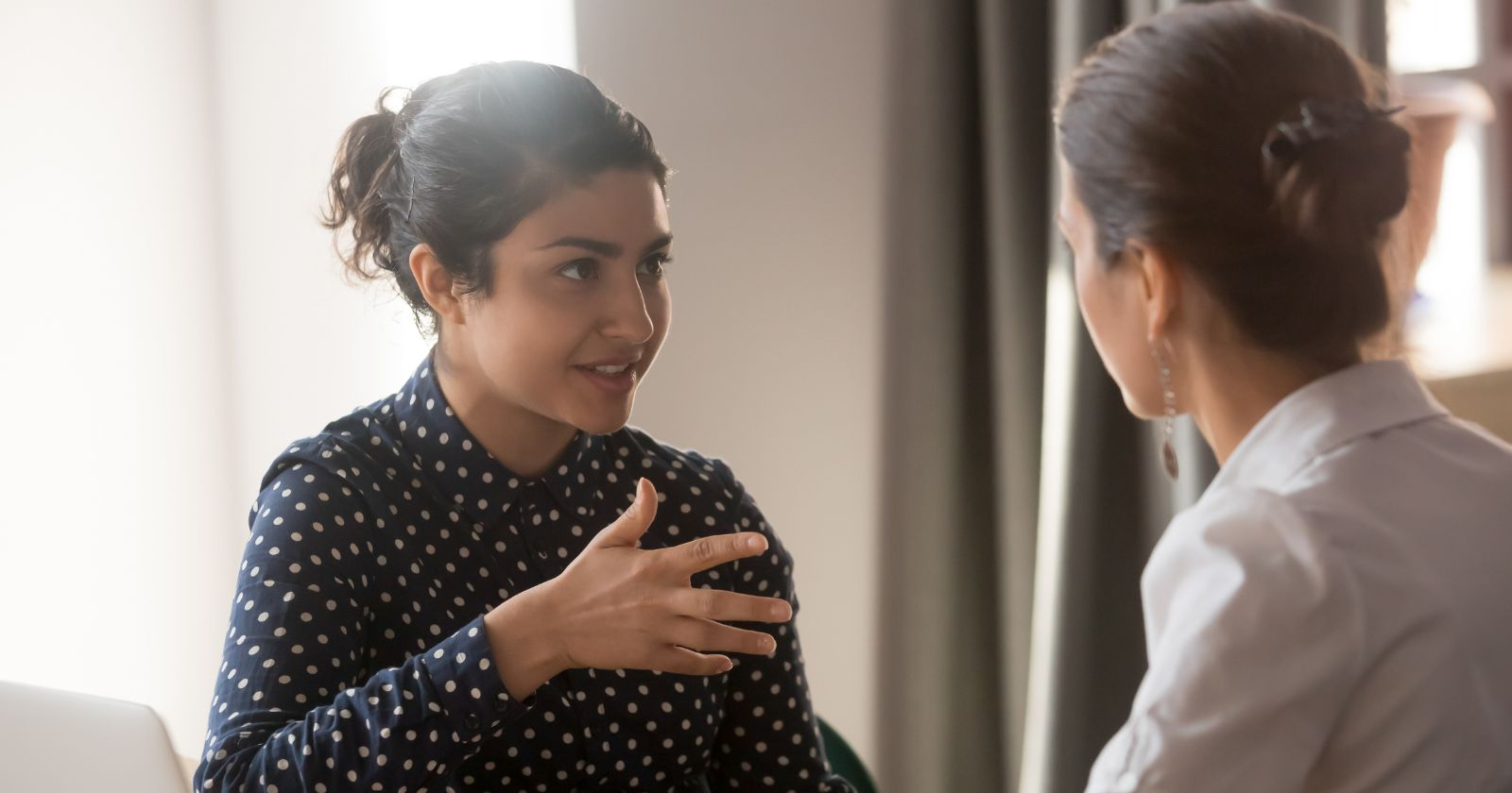 If a woman uses these 9 phrases regularly, she has a bigger ego than most people