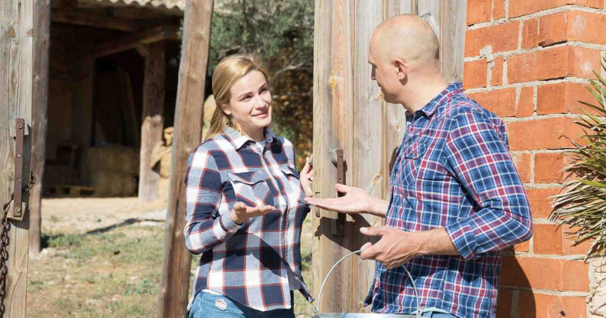 8 types of neighbors that are simply not worth being friendly with