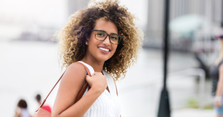 8 behaviors of people who have no close family to rely on, according to ...