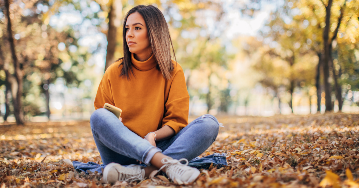 8 signs you’re a confident introvert who commands respect silently