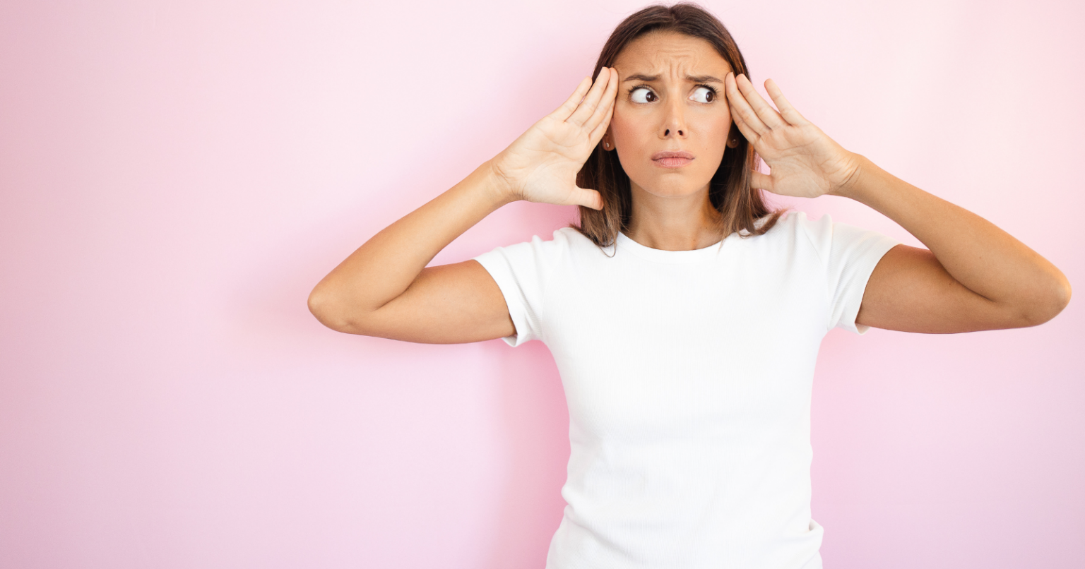 9 subtle signs someone is a mentally weak person, according to psychology