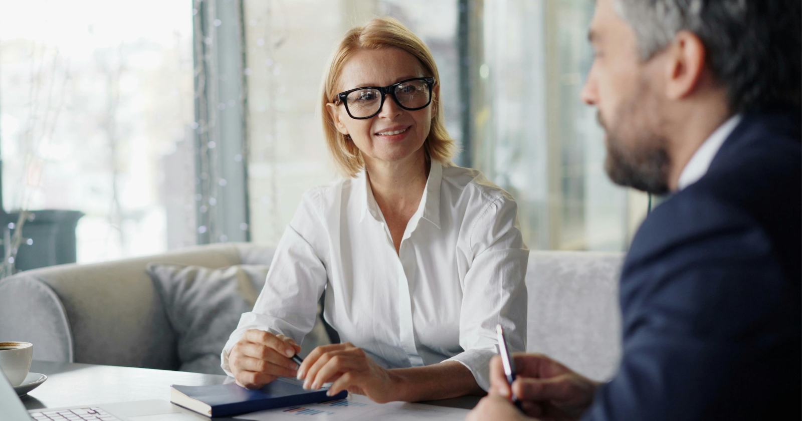 8 signs you're a free-thinker who isn't easily swayed by other people's ...