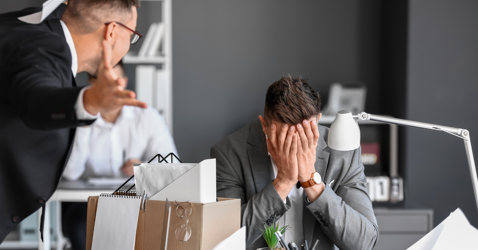 7 signs you work for an unethical person, according to psychology