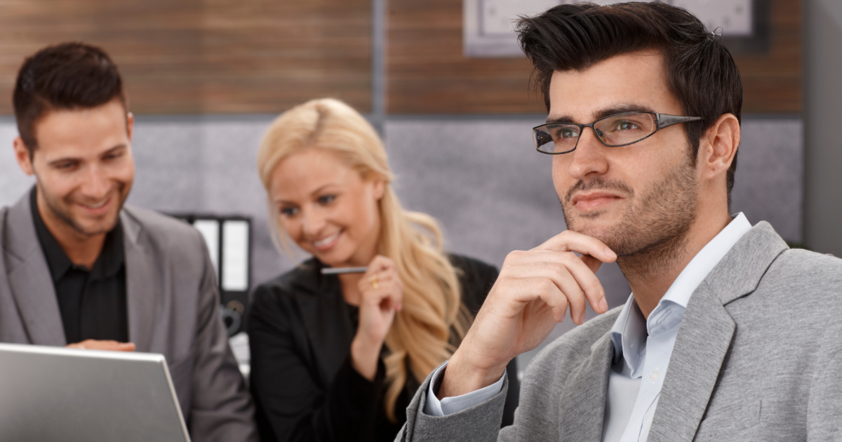 7 behaviors of people who regularly zone out when someone else is ...