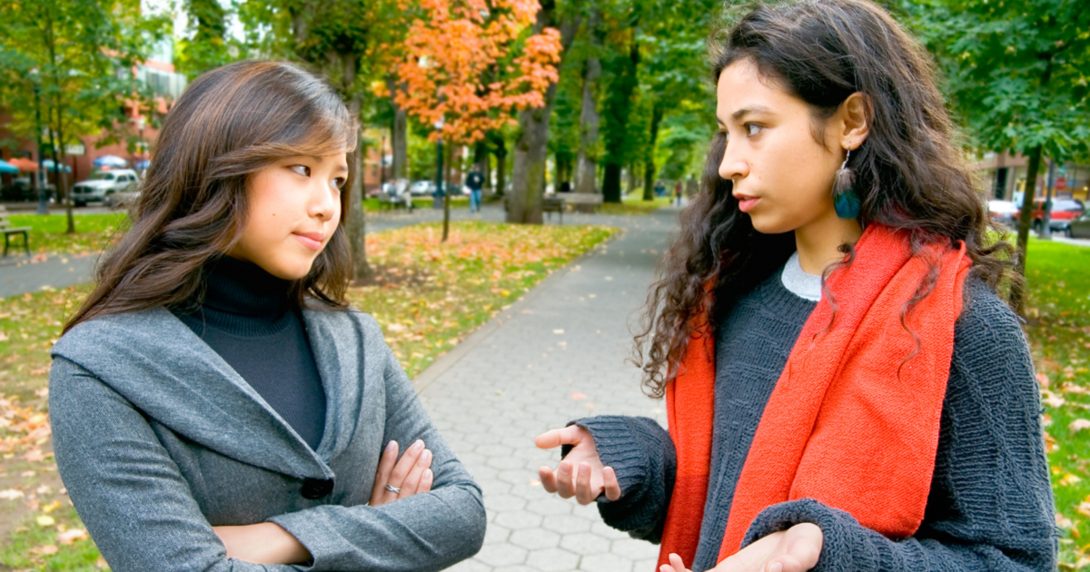 7 non-obvious signs a close friend is secretly in competition with you ...
