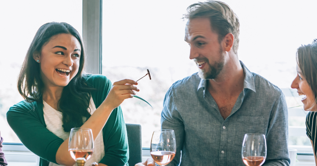 7 signs that someone isn’t actually a nice person, even if they say all ...