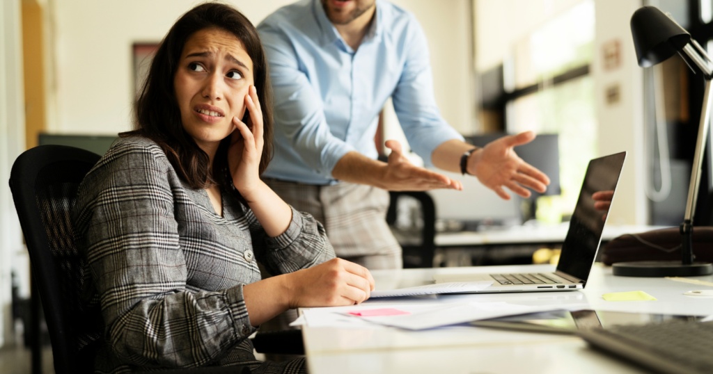 8 things smart people never spend money on, according to successful ...