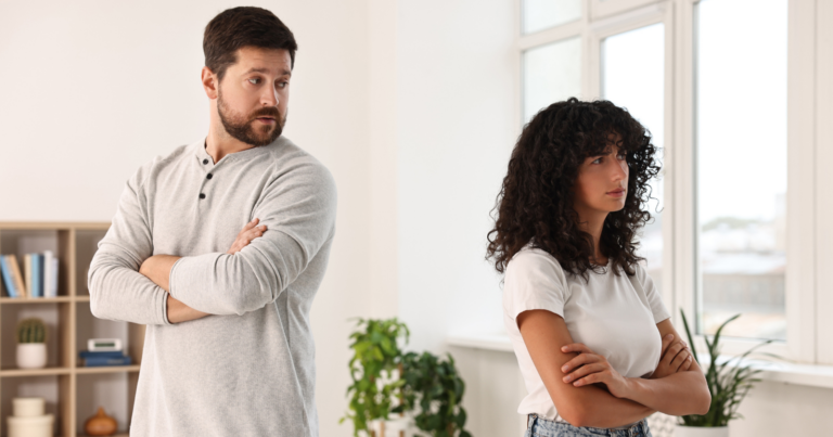 7 subtle signs contempt and resentment are creeping into a relationship ...