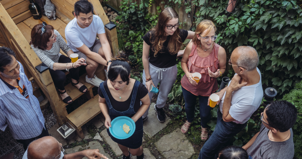 7 traits of people who quietly leave parties without saying goodbye