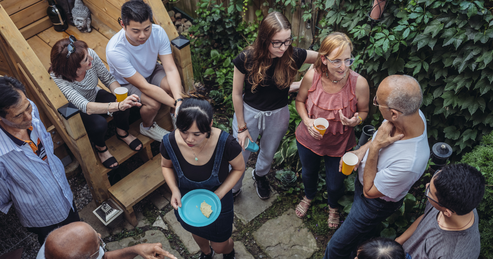 7 traits of people who quietly leave parties without saying goodbye