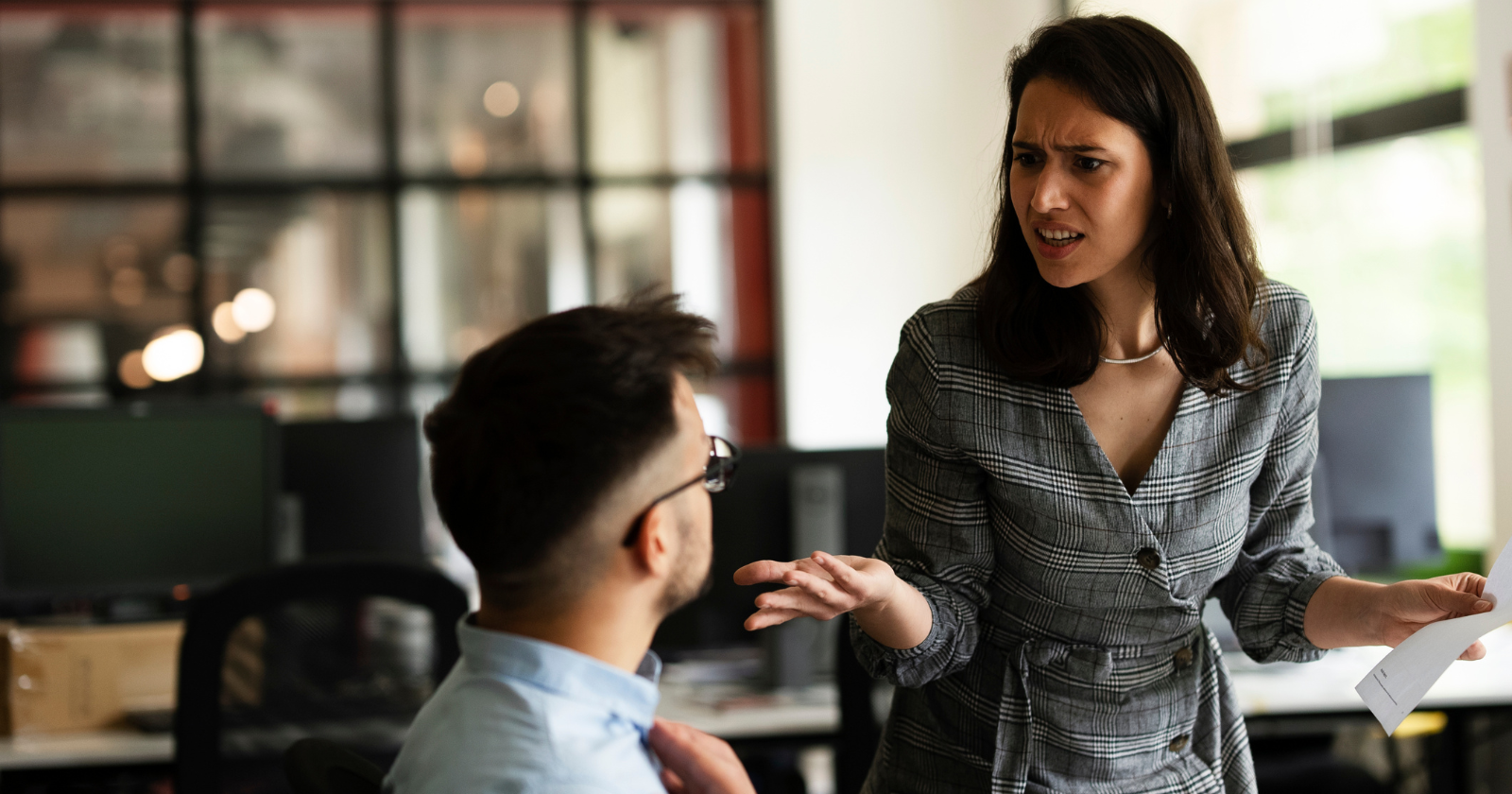 7 conversational habits that suggest someone has poor social skills ...