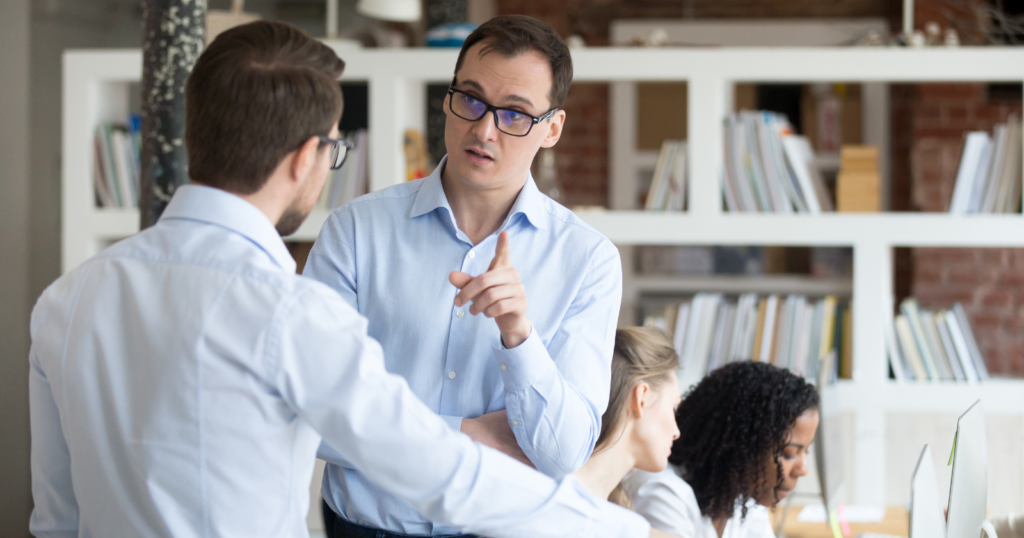 9 habits of people who always complain about everyone else but never ...