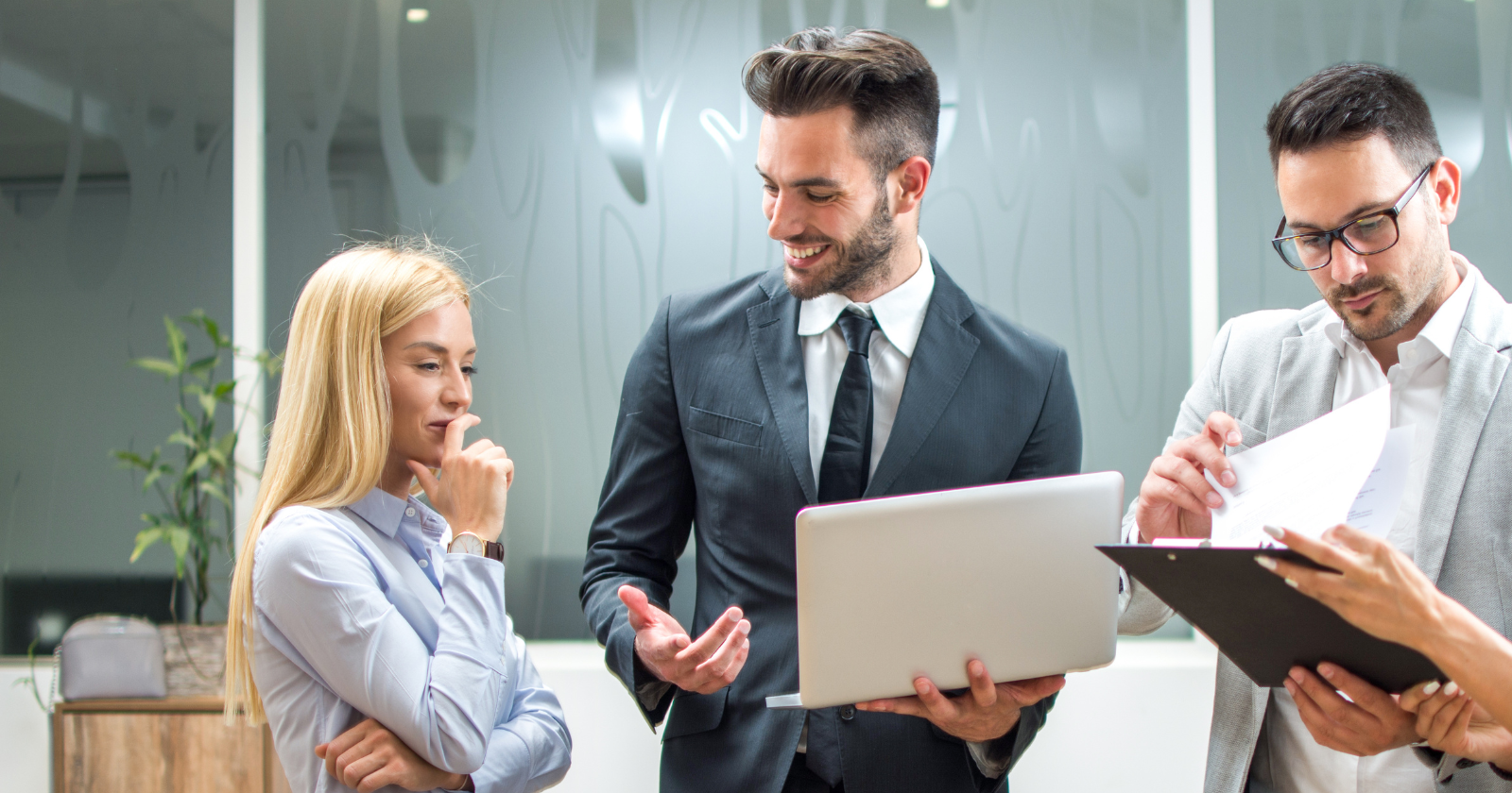 If you use these 7 words in a conversation, you're more intelligent ...