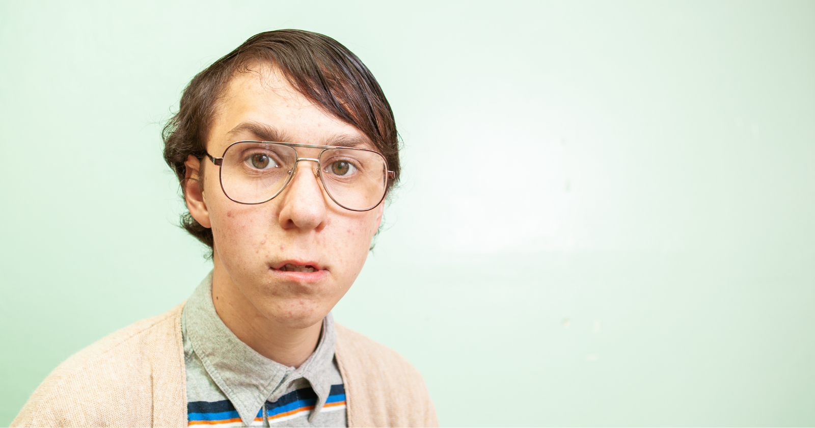 If someone brings up these 10 topics in a conversation, they have below-average social skills