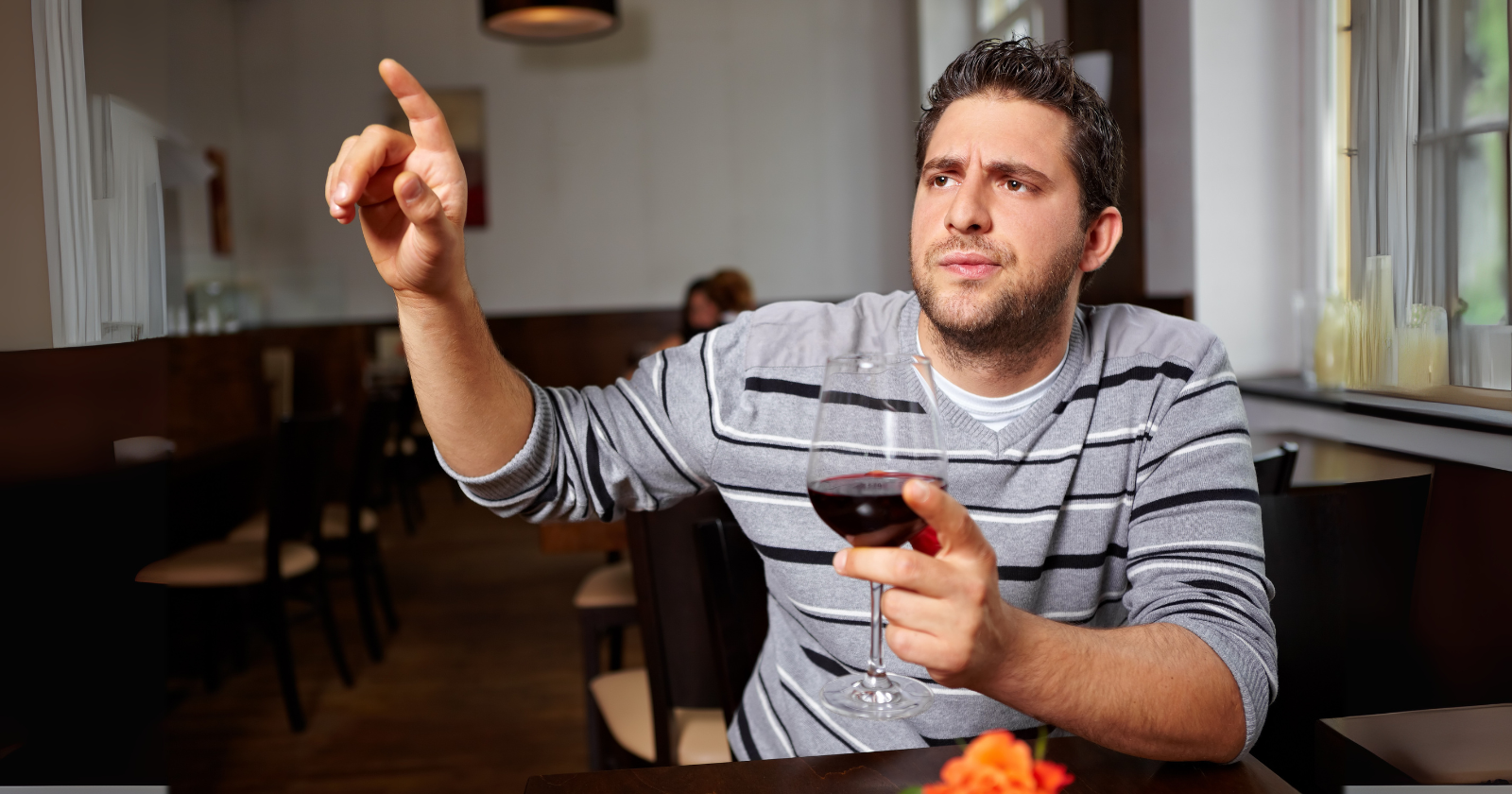 8 things lower middle class people do while dining out without ...