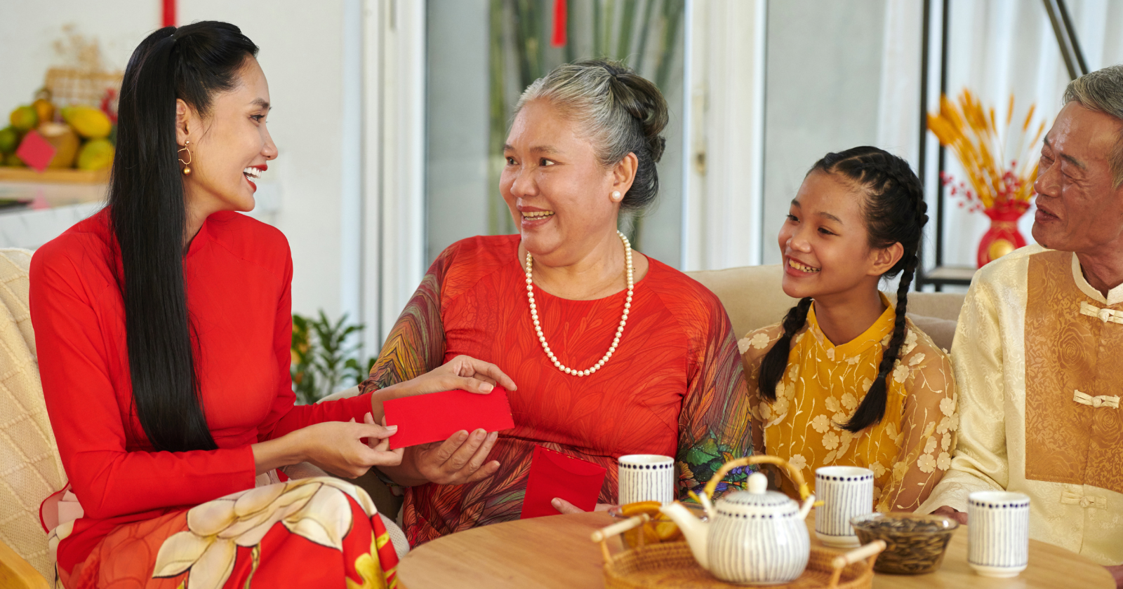 7 ways Boomers show love during holidays that younger generations ...