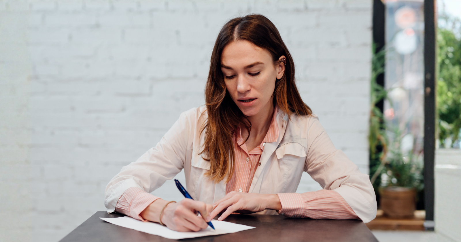 If your signature looks loopy and curvy, you might have these 7 hidden ...