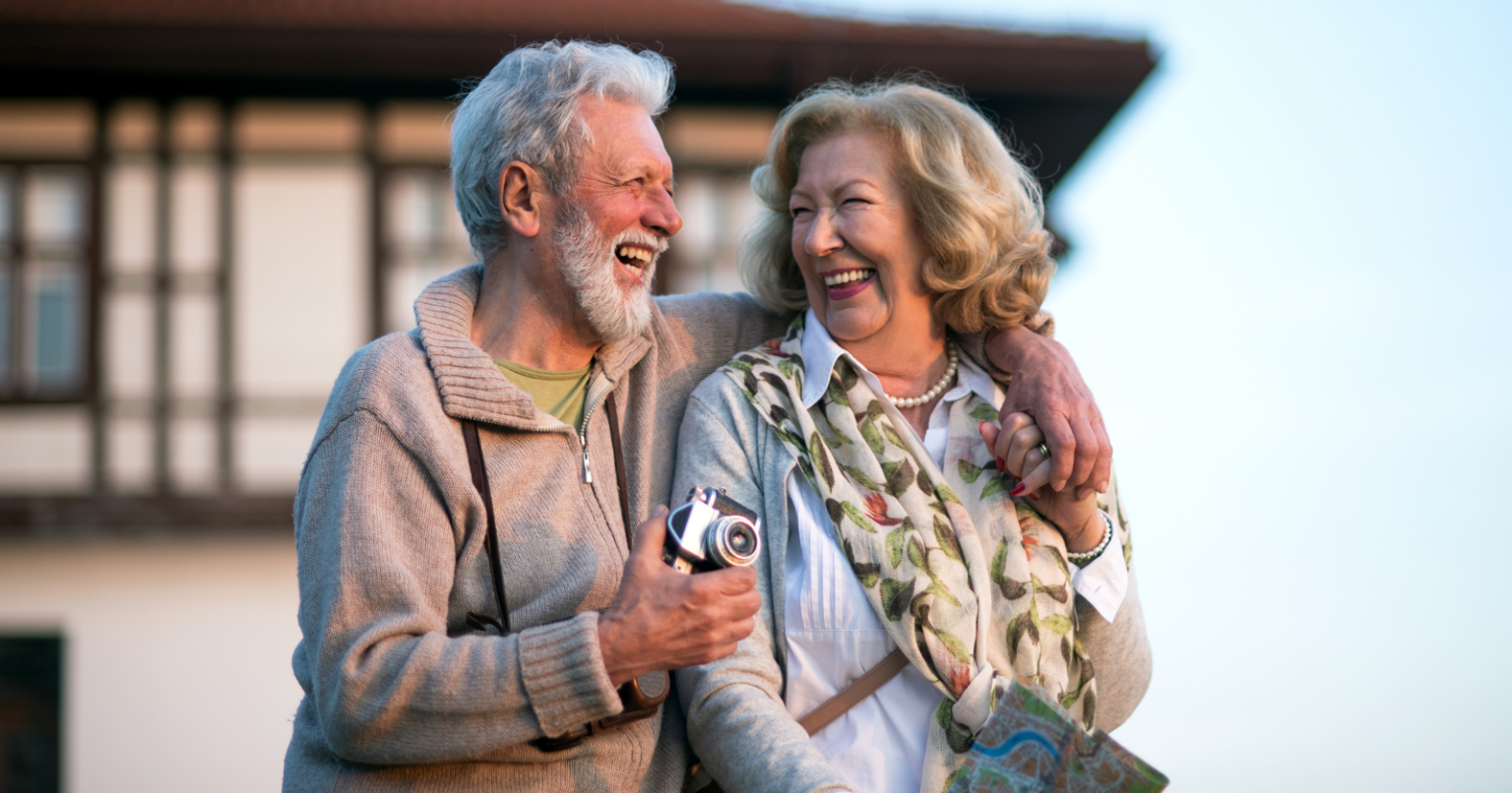 8 subtle habits that make you instantly likable and effortless to be around