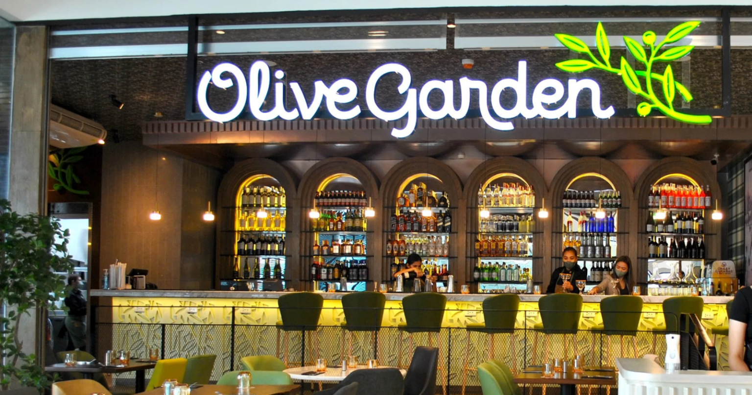 8 restaurant chains that lower-middle-class people think are "fancy dining"