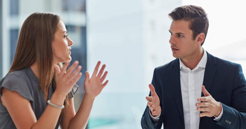 8 subtle red flags that signal a man’s need for control, not connection